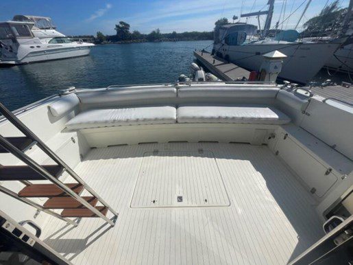 1986 Princess 41 Flybridge Convertible | North South Yacht Sales